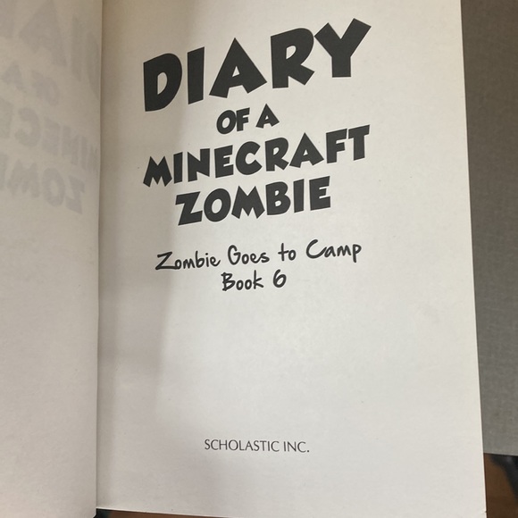 Scholastic | Other | Diary Of A Minecraft Zombie Book 6 Zombie Goes To ...